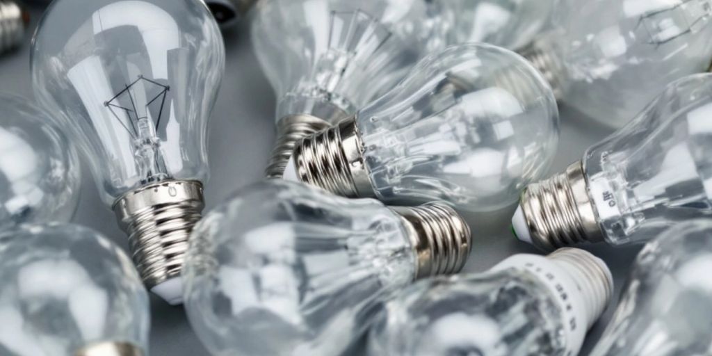 Understanding E12 Bulb Wattage: Choosing the Right Power for Your Ligh